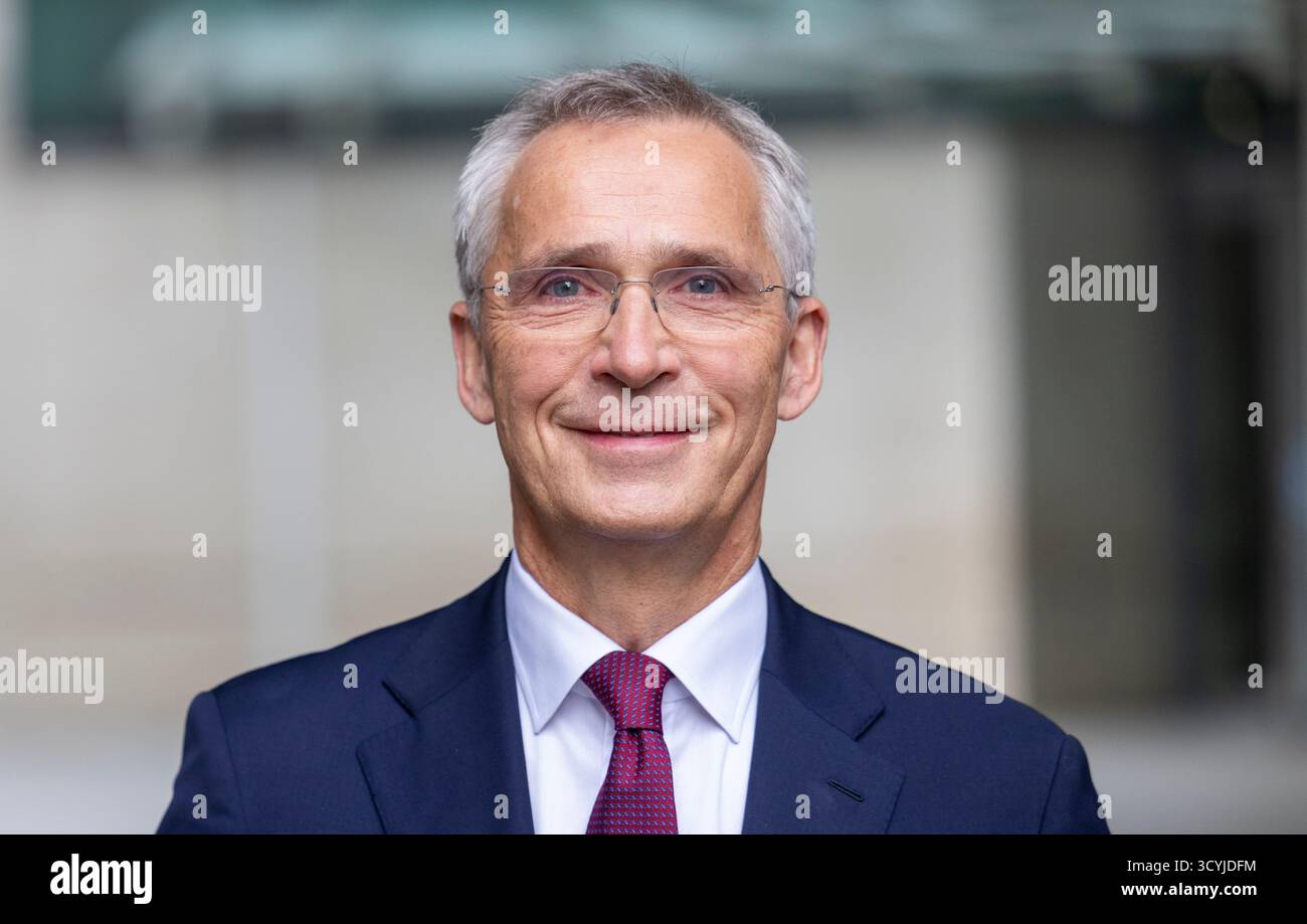 London, UK. 19th Oct, 2025. Jens Stoltenberg, Minister of Finance of ...