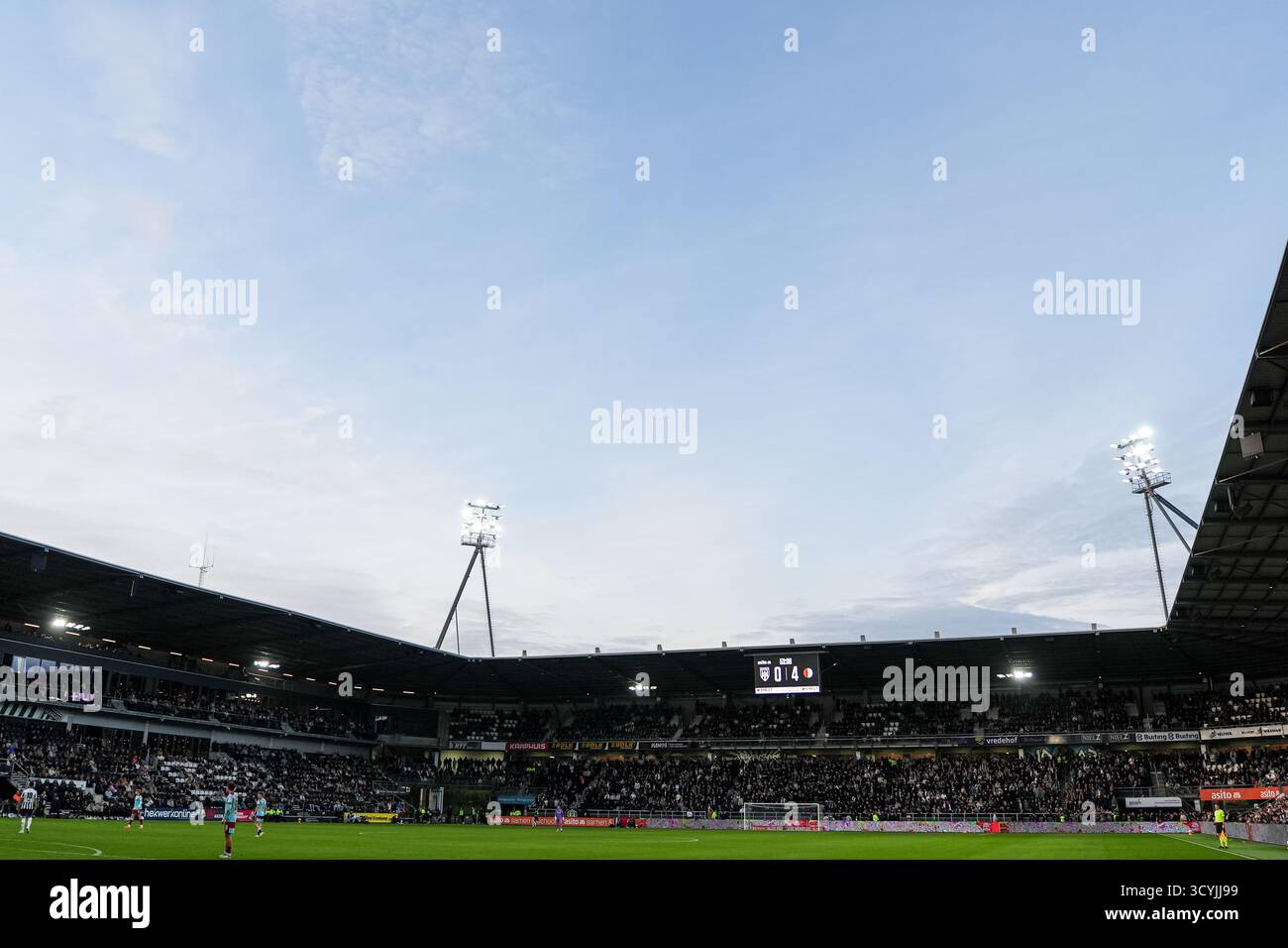 Almelo, The Netherlands. 19th Oct, 2025. Almelo - Overview of the ...