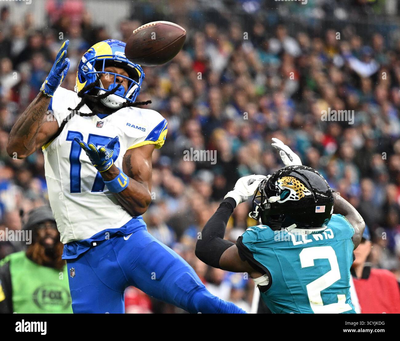 Jourdan lewis jaguars hi-res stock photography and images - Alamy