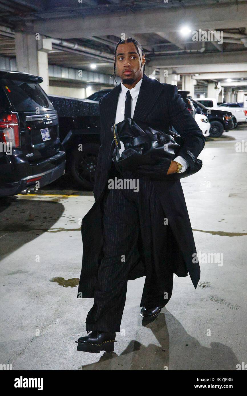 Chicago Bears cornerback Kyler Gordon (6) arrives at Soldier Field ...