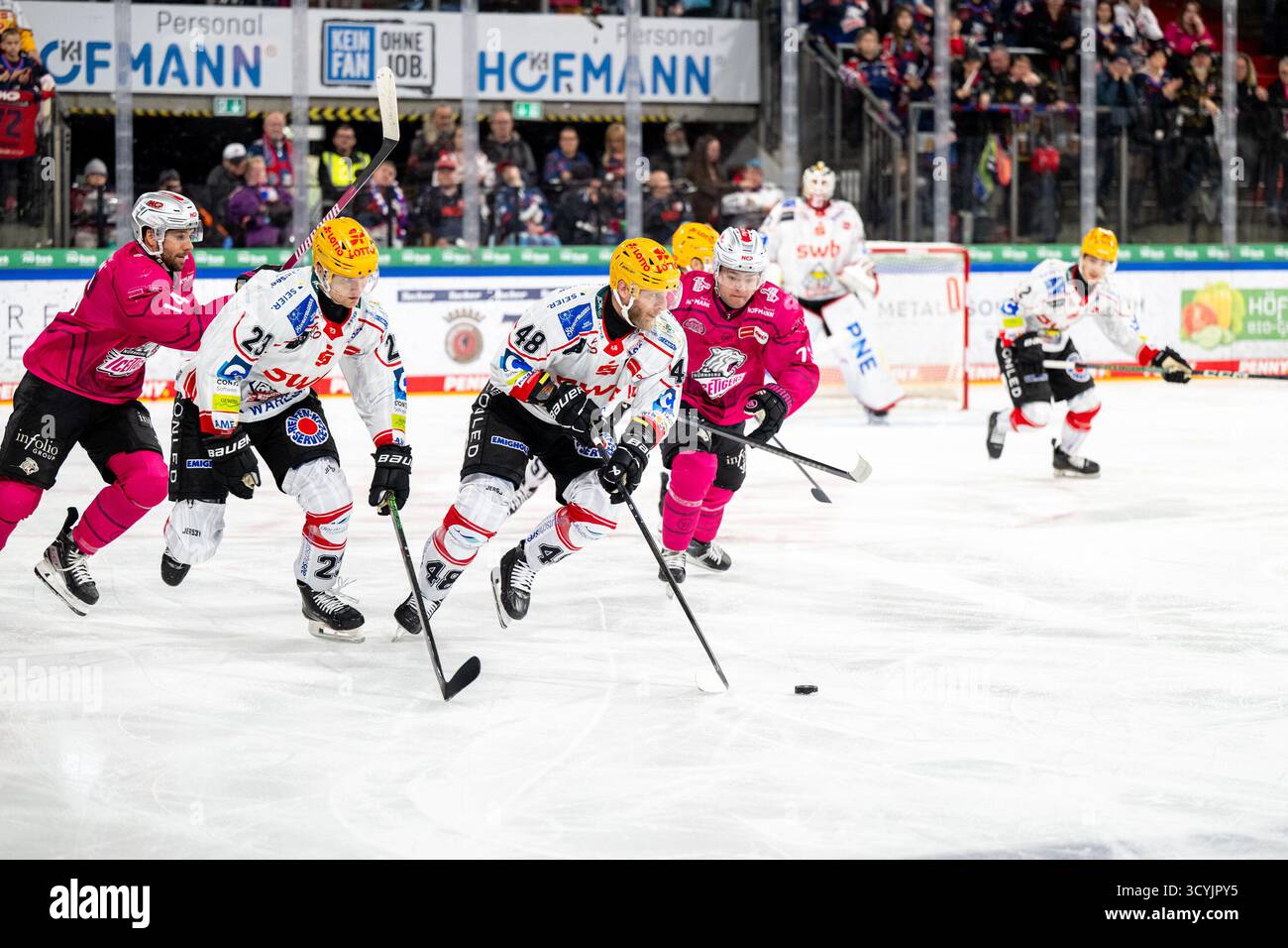 Nicholas B Jensen (48, Fischtown Pinguins Bremerhaven, BHV ), Nuernberg ...