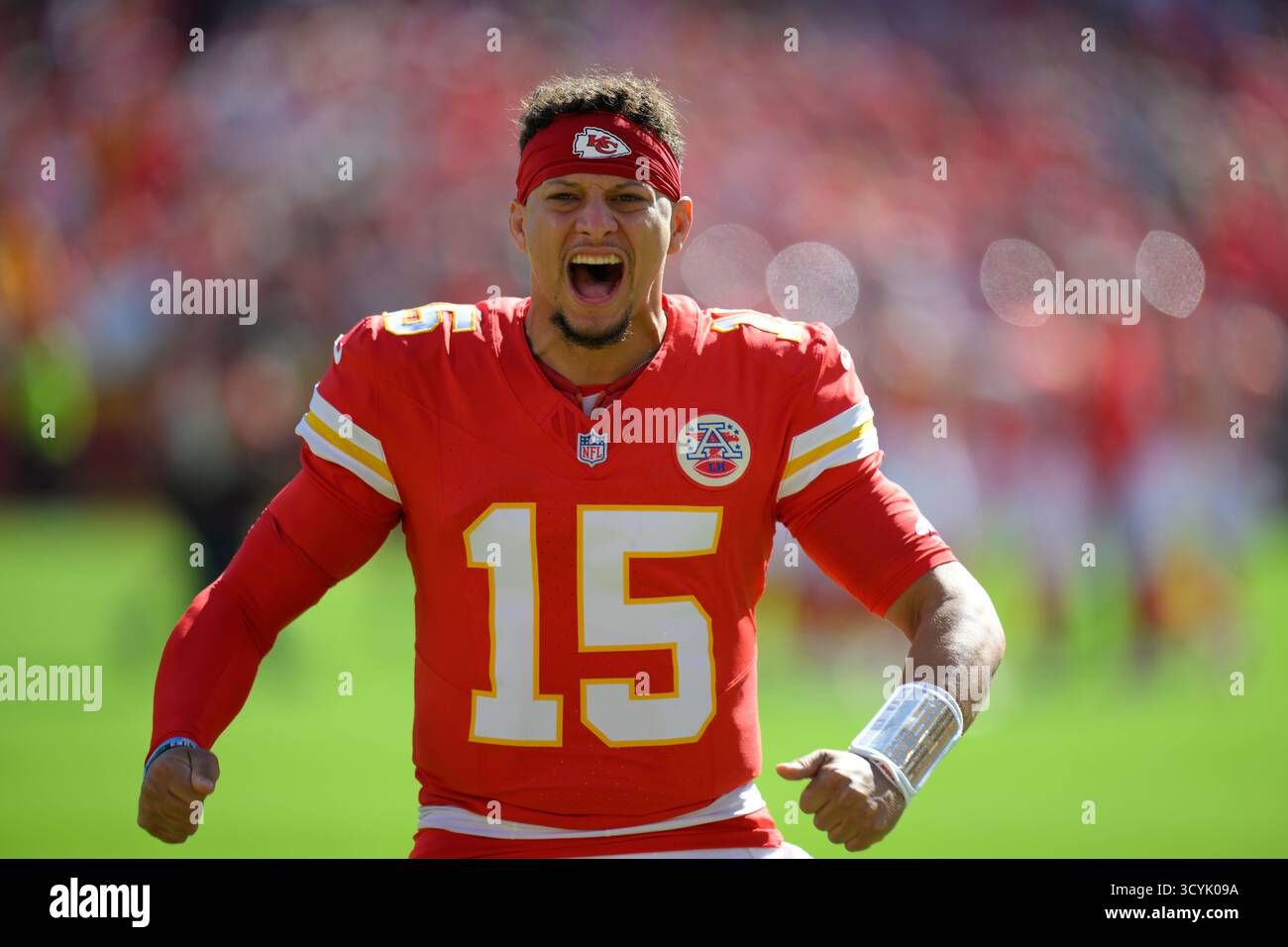 Kansas City Chiefs quarterback Patrick Mahomes yells before an NFL ...