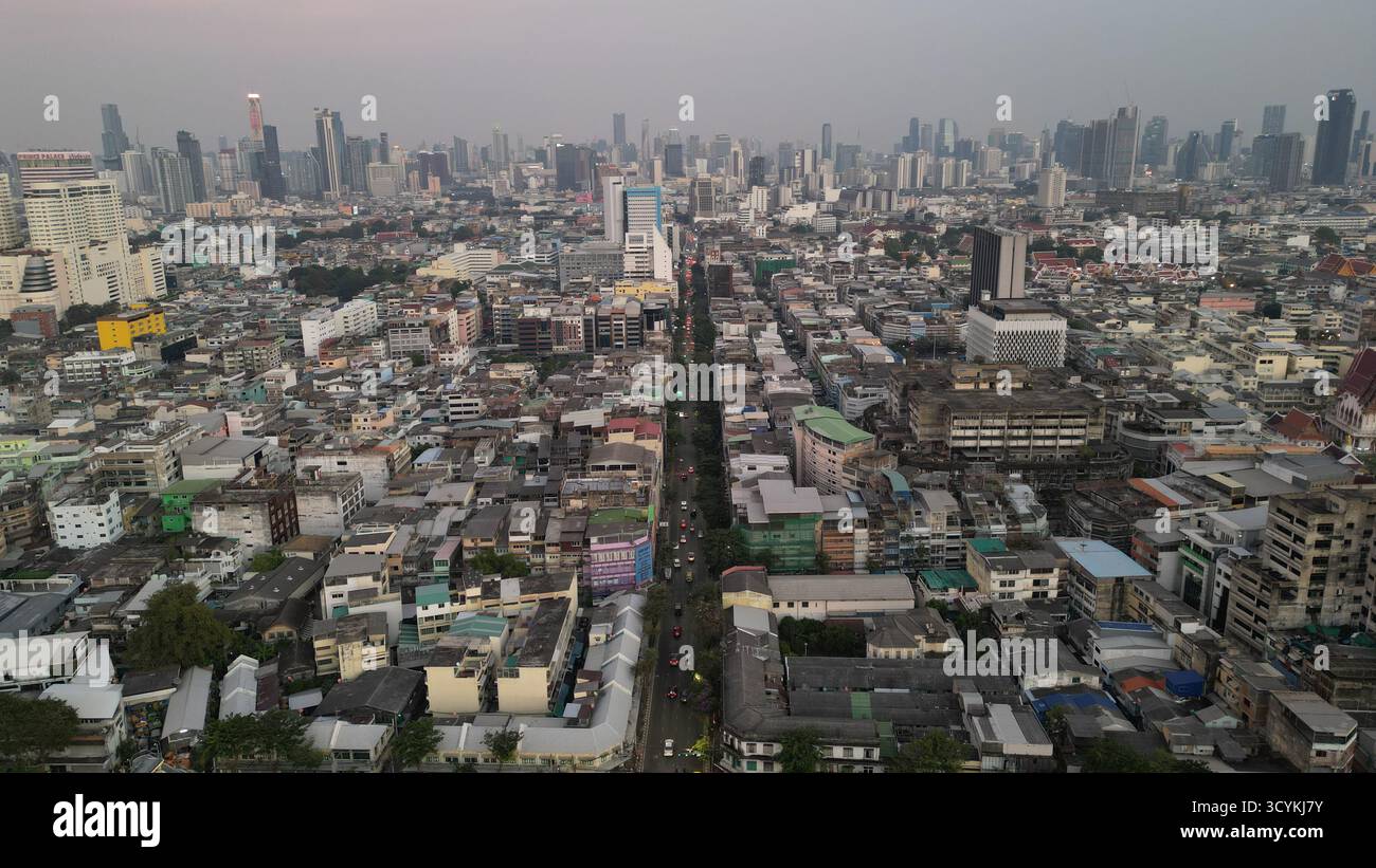 Elevated medium distance view hi-res stock photography and images - Alamy