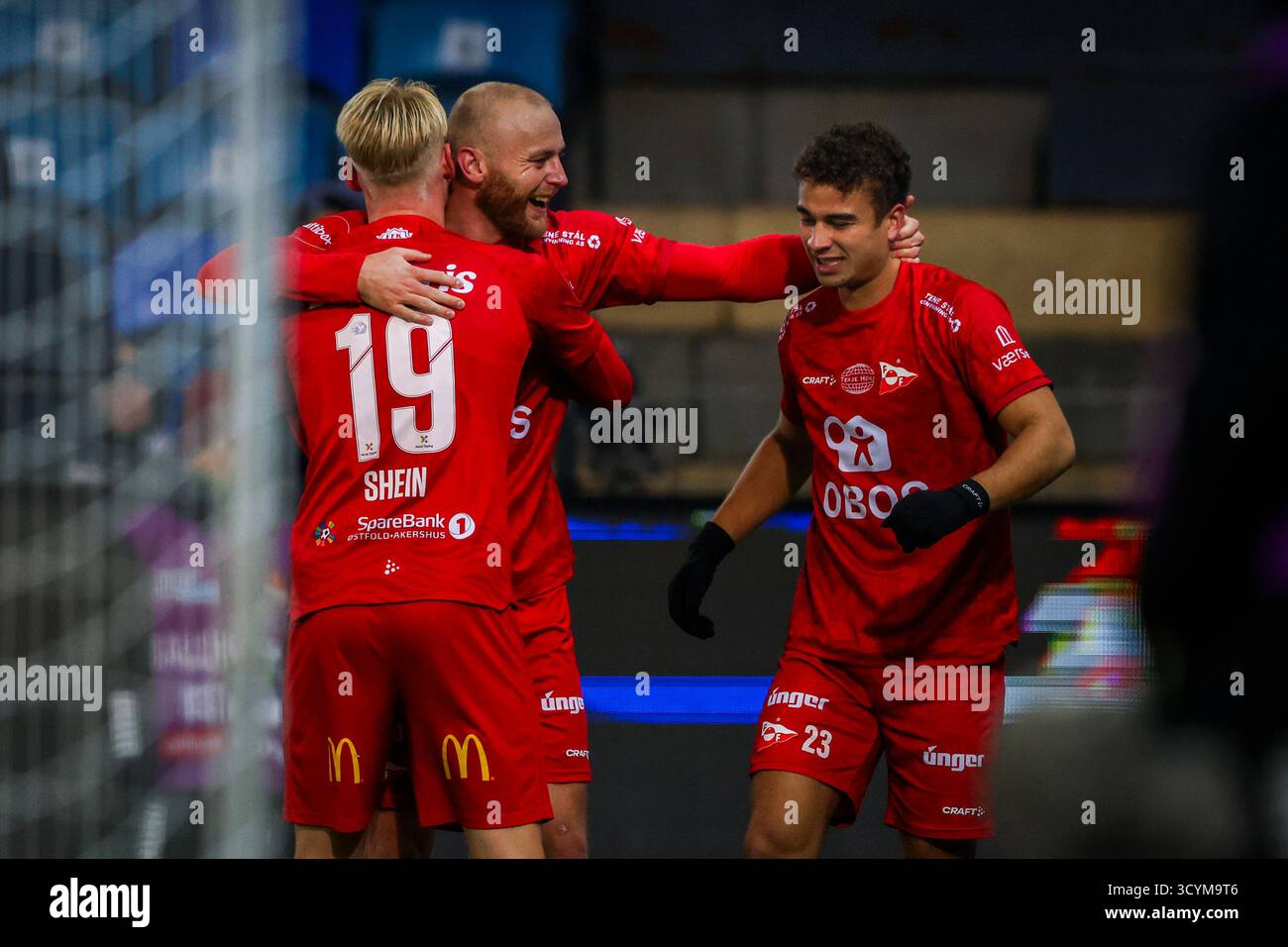 Drammen 20251019. Fredrikstad's Rocco Robert Shein, Sondre Sørløkk and ...