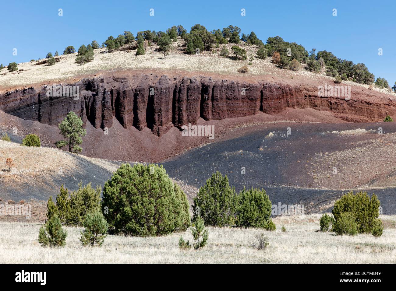 Red volcanic mountains hi-res stock photography and images - Alamy