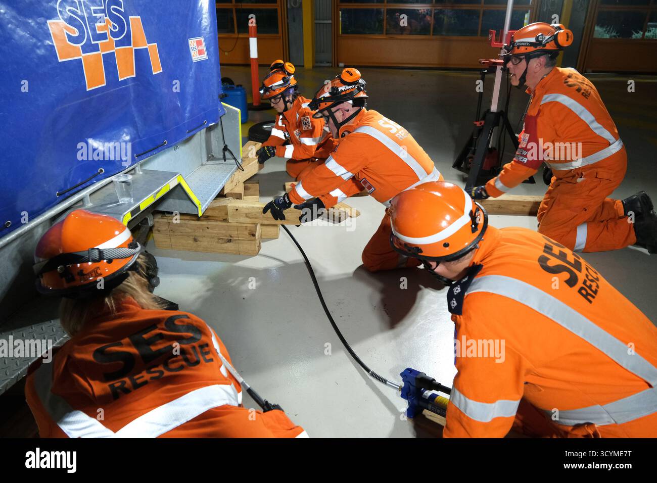 Volunteers at a Victoria State Emergency Service (SES) rescue training ...