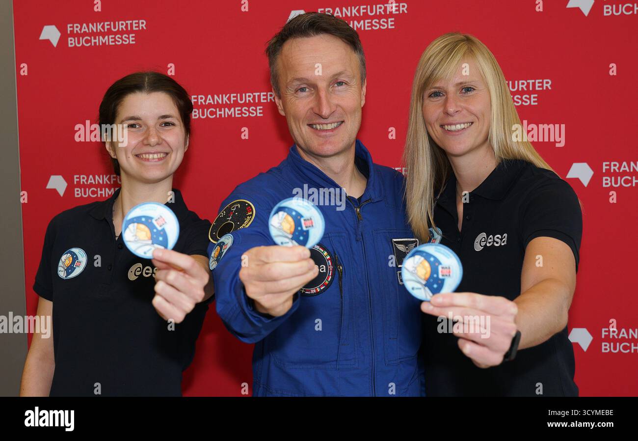 FRANKFURT AM MAIN, Germany. October 19th, 2025. Nia Sauer, Matthias ...