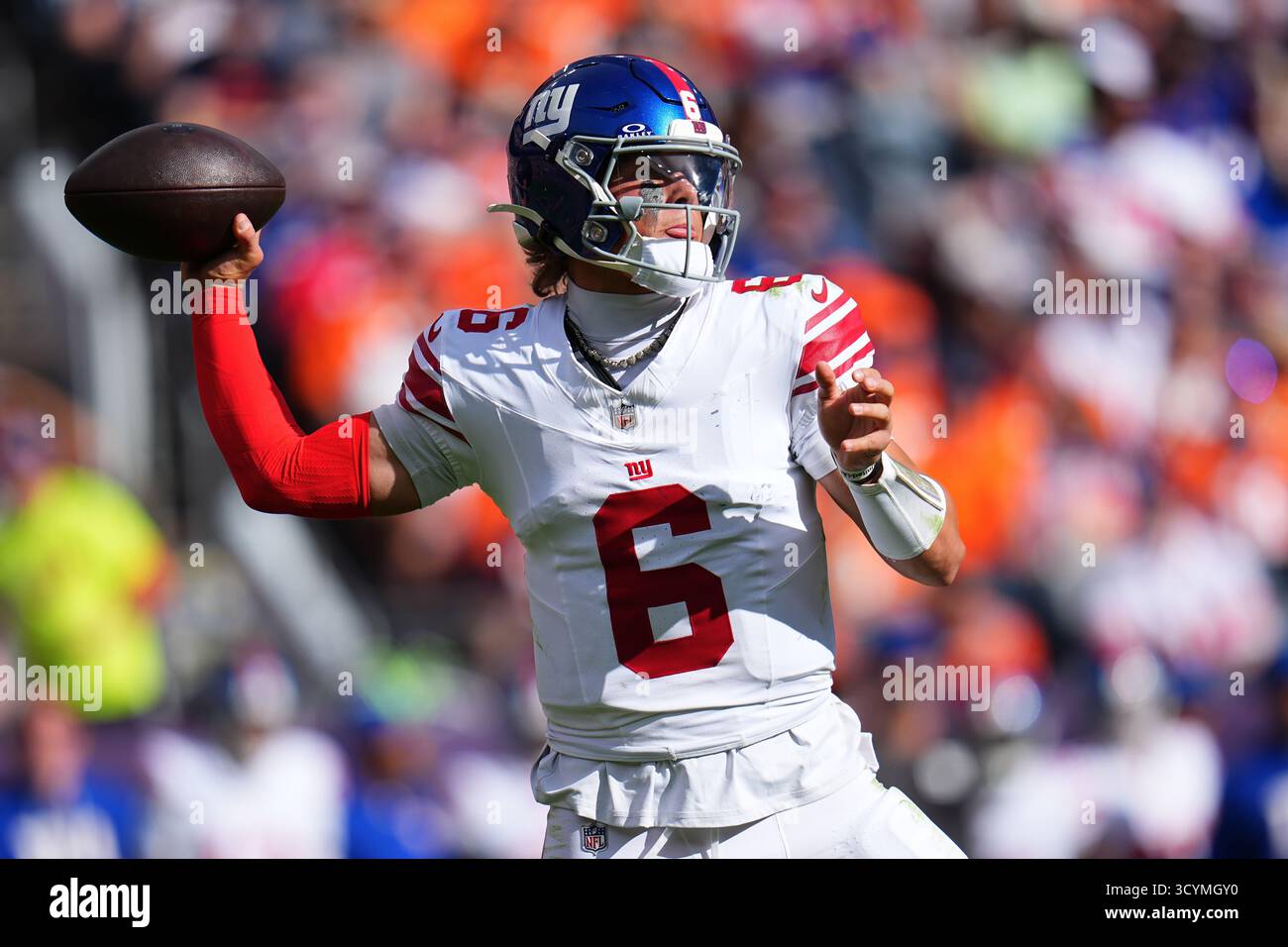New York Giants quarterback Jaxson Dart (6) passes against the Denver ...