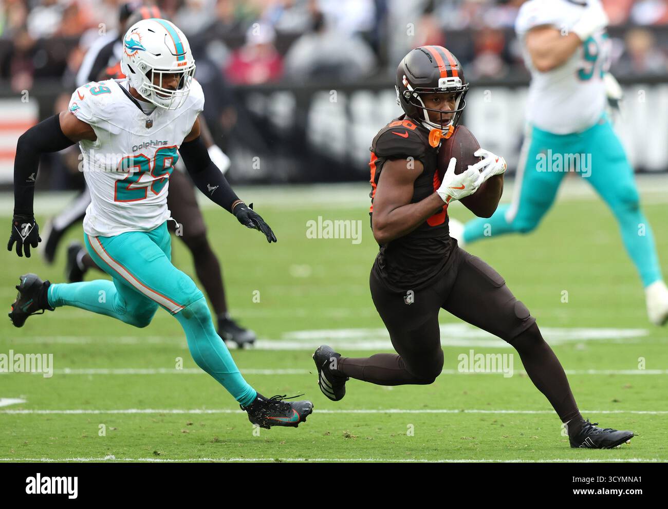 Minkah fitzpatrick dolphins 2025 hi-res stock photography and images ...