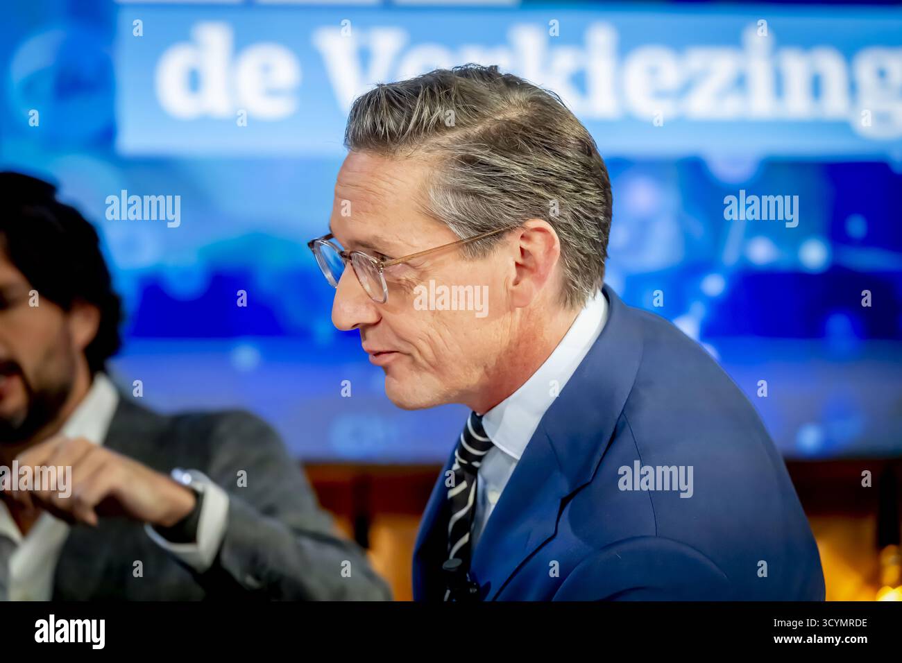 HILVERSUM -Joost eerdmans ja21 .The leaders of six parties face each other in a new election ...