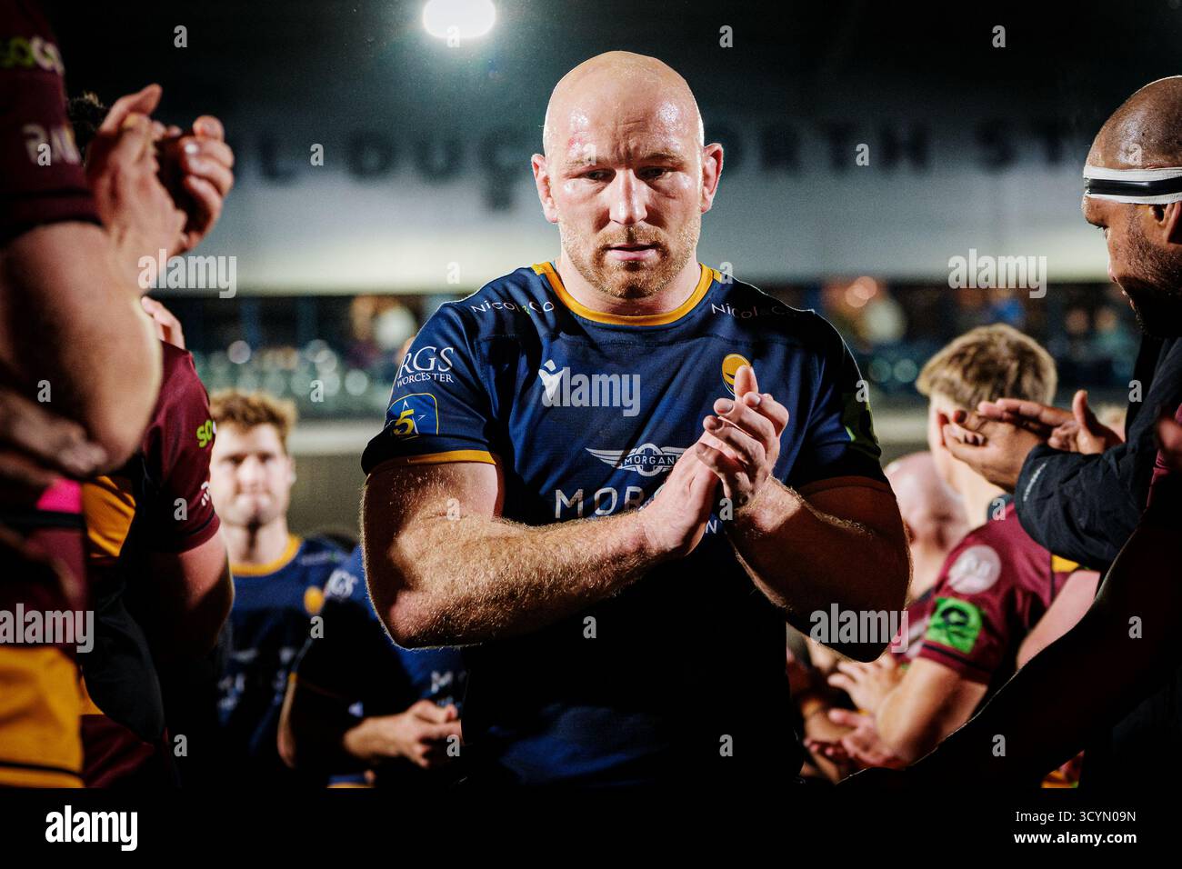 Worcester, England, UK, 17 October 2025. Matt Kvesic of Worcester ...