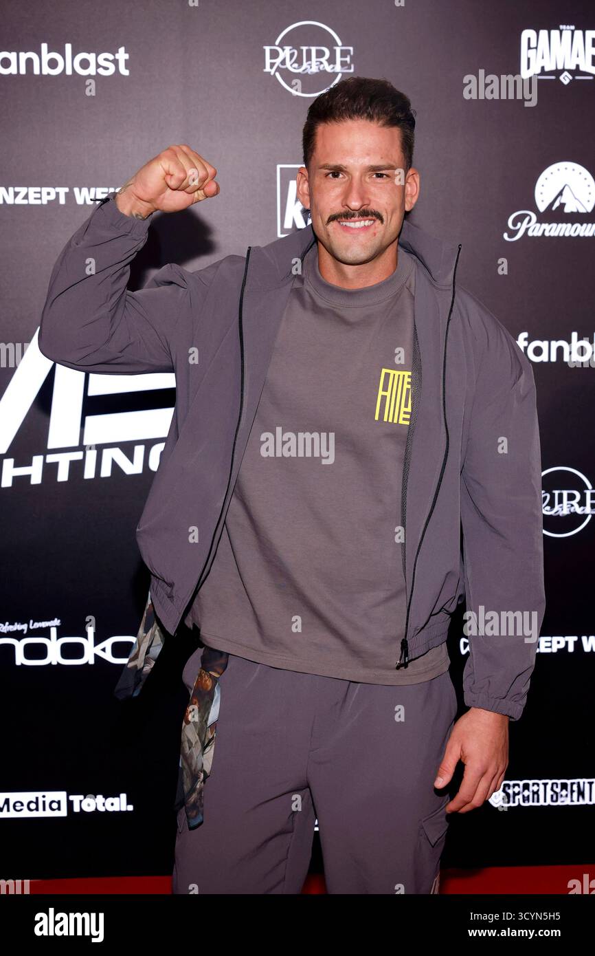 Reality-TV-Star Marco Cerullo beim BILD-Promi-Boxen Fame Fighting 3 in ...