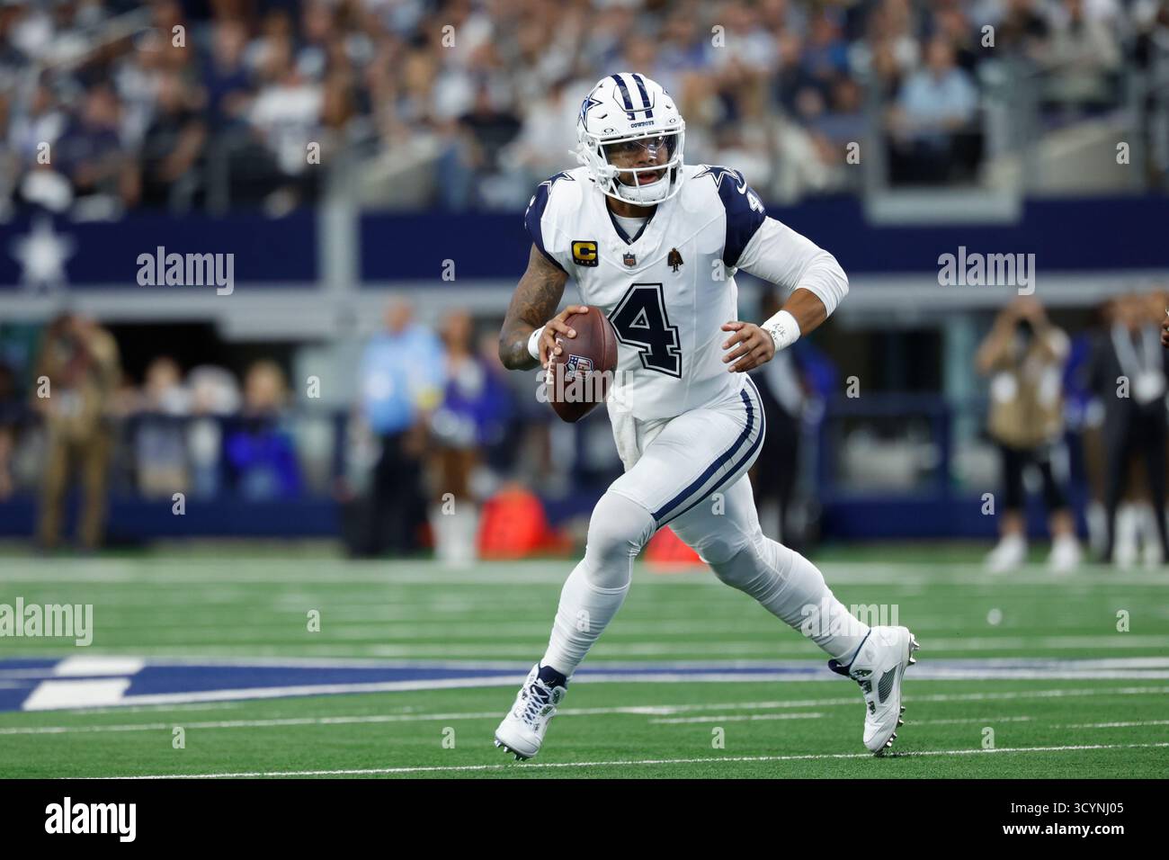 Dallas Cowboys quarterback Dak Prescott (4) looks to pass during a NFL ...