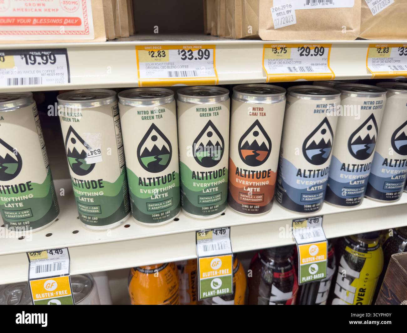 Nitro matcha hi-res stock photography and images - Alamy
