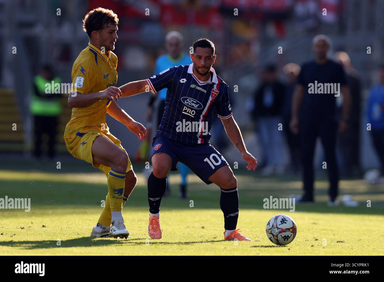 Frosinone, Italy- October 18, 2025: (L) Gabriele Calvani of Frosinone ...