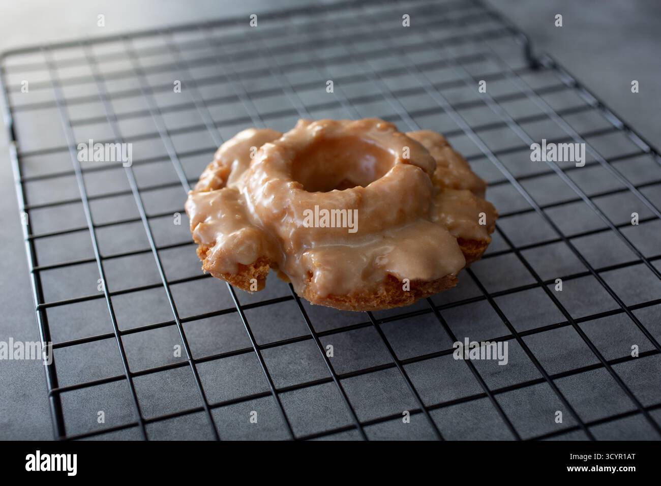 Chocolate maple donut hi-res stock photography and images - Alamy