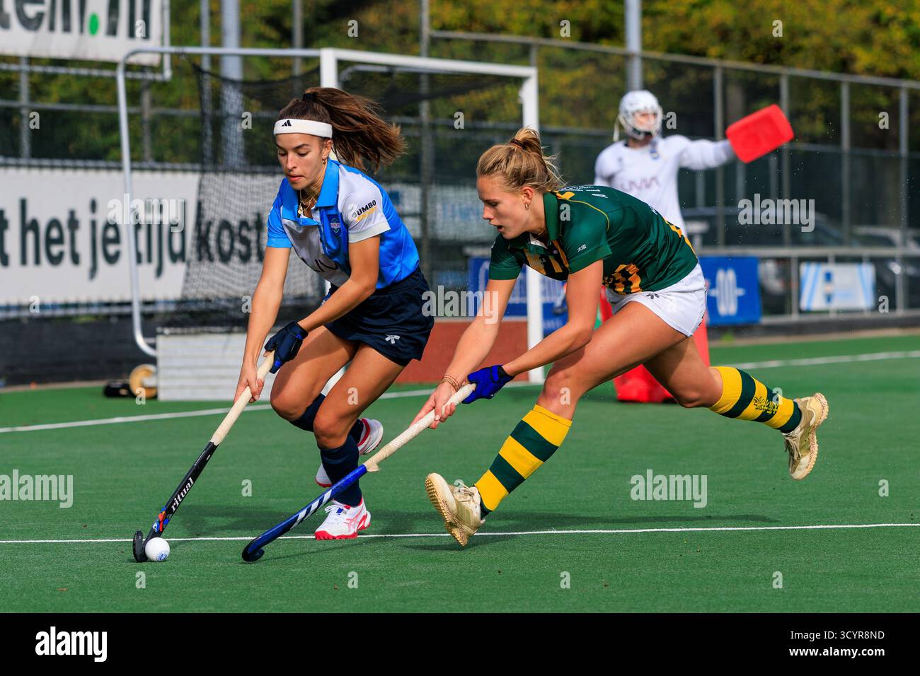 Amstelveen, Netherlands. 19th Oct, 2025. AMSTELVEEN, NETHERLANDS - OCTOBER 19: Nora Bruinsma of ...