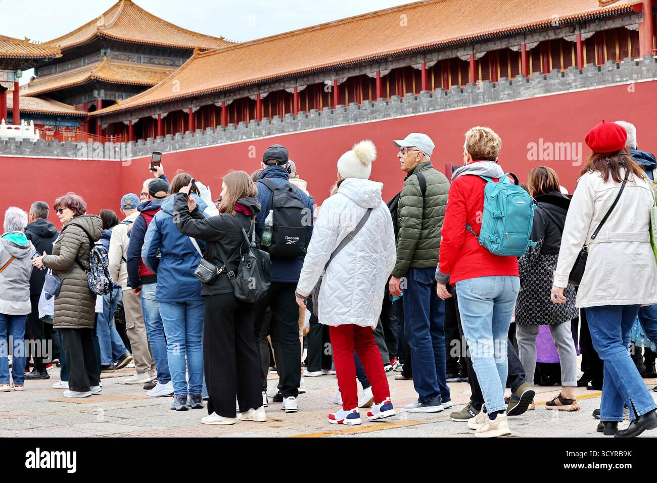 Tourists visit the Palace Museum amid cold air in Beijing, China, 17 ...