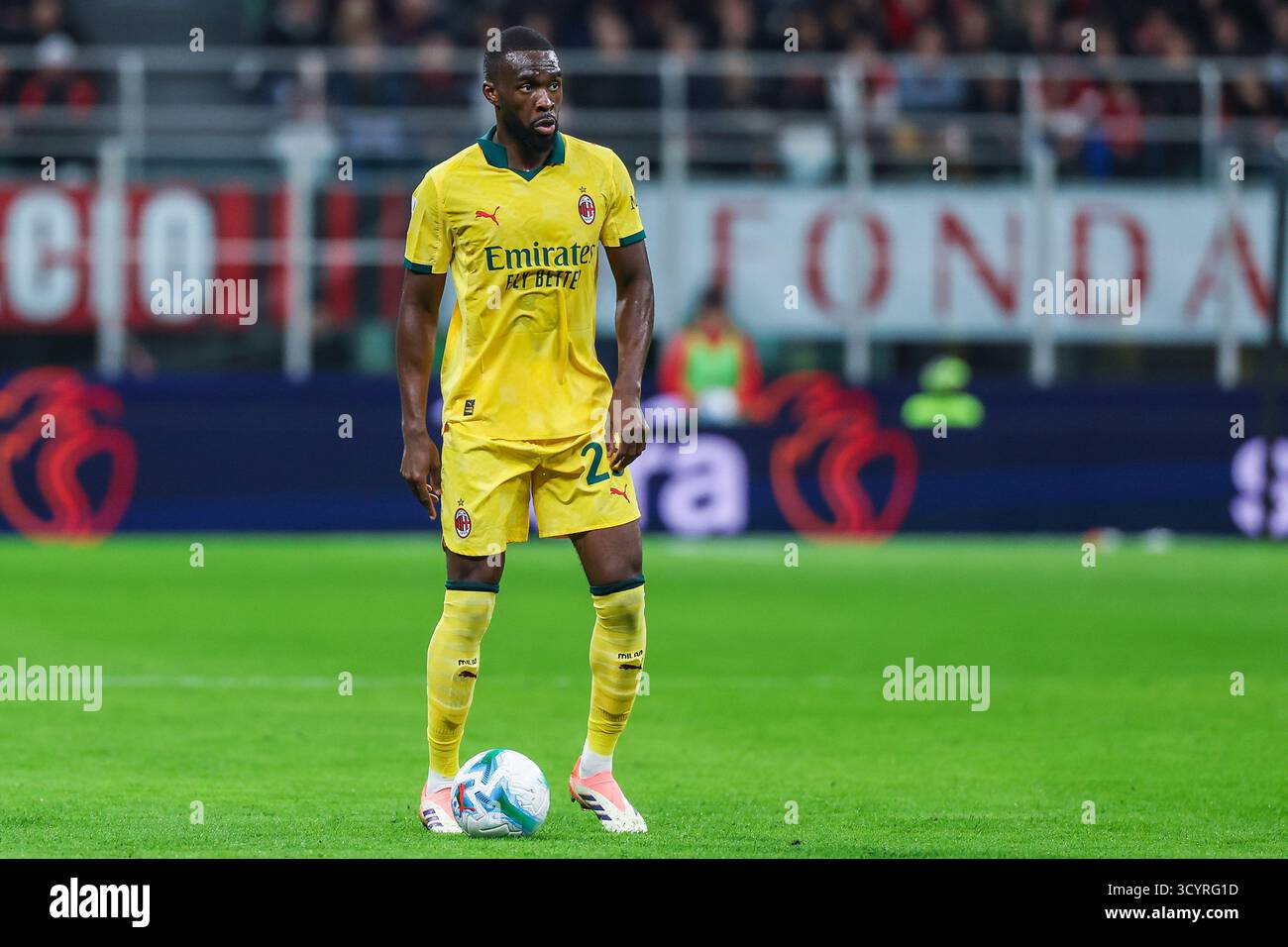 Fikayo Tomori of AC Milan seen in action during Serie A 2025/26 ...