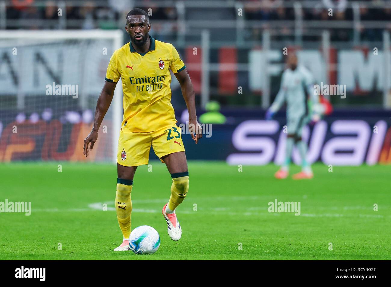 Fikayo Tomori of AC Milan seen in action during Serie A 2025/26 ...