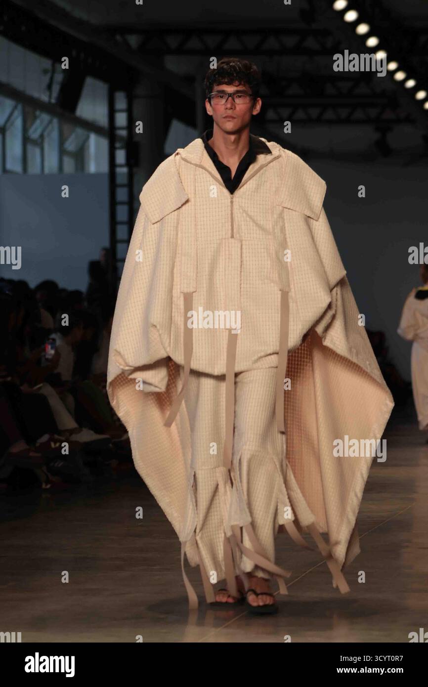 SãO PAULO, SP - 19.10.2025: SPFW N60 - SPFW N60 takes place between the ...