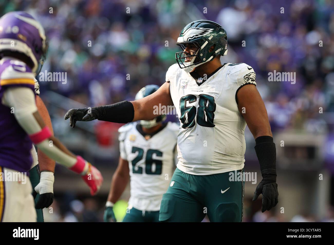 Philadelphia Eagles offensive tackle Jordan Mailata (68) lines up for a ...