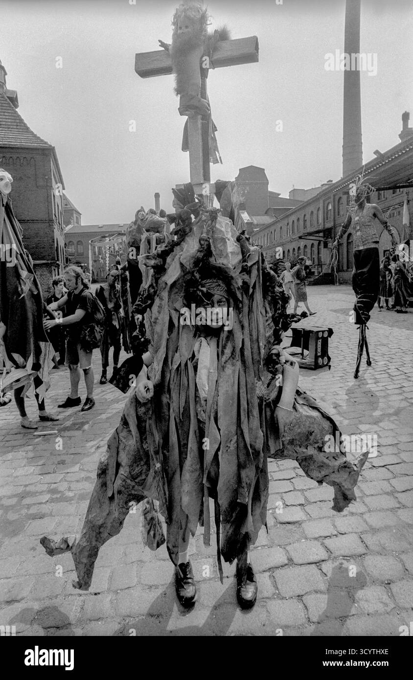 Wise Fool Puppet Deutschland, Berlin, 1.8.1992, Wise Fool Puppet ...
