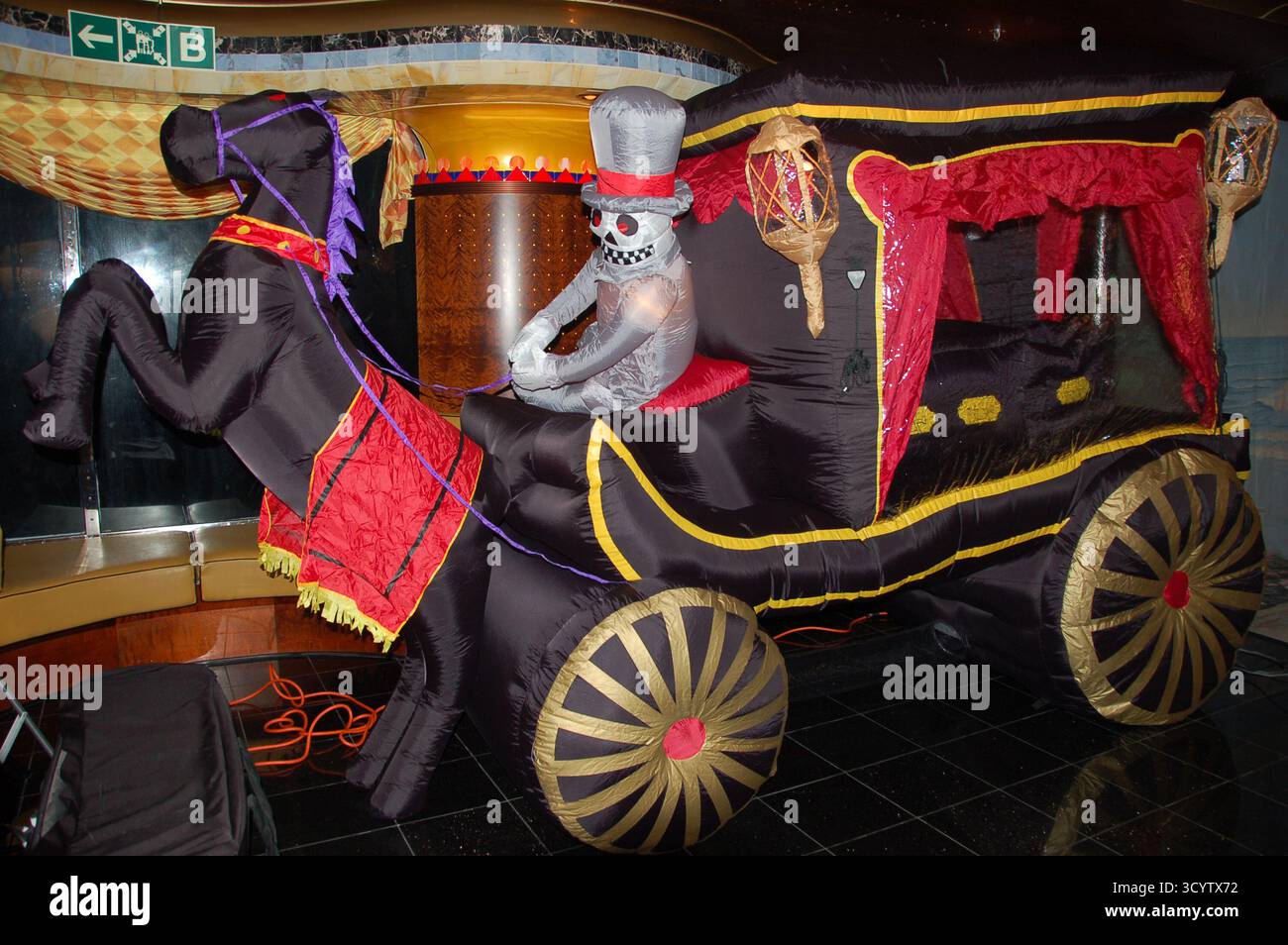 Spooky ghost carriage hi-res stock photography and images - Alamy
