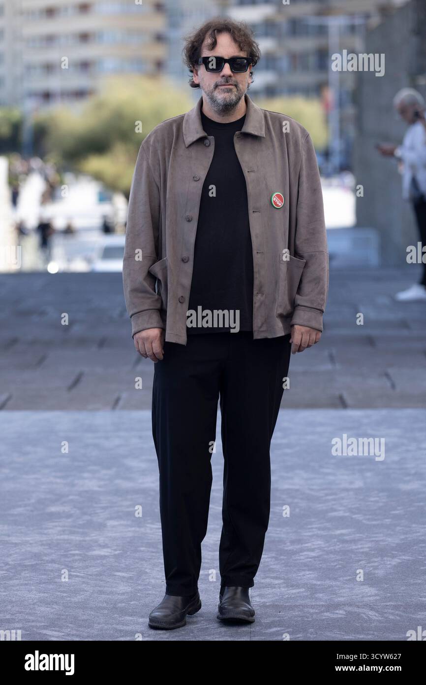 Isaki Lacuesta attends the 'Flores Para Antonio' Photocall during 73st ...