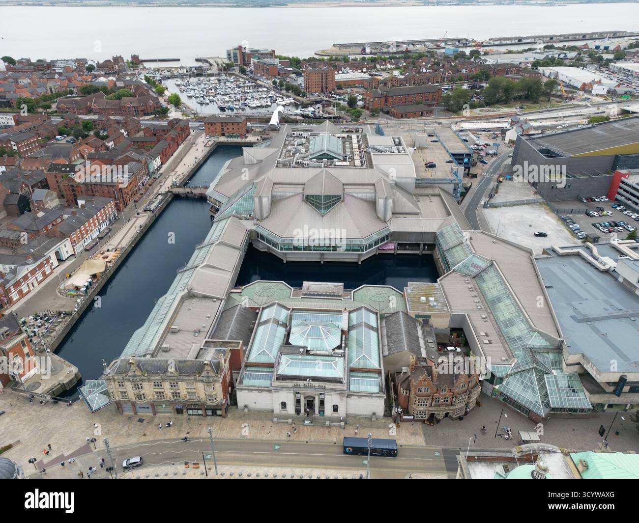 Princes Quay shopping centre in Kingston upon Hull, East Riding of ...