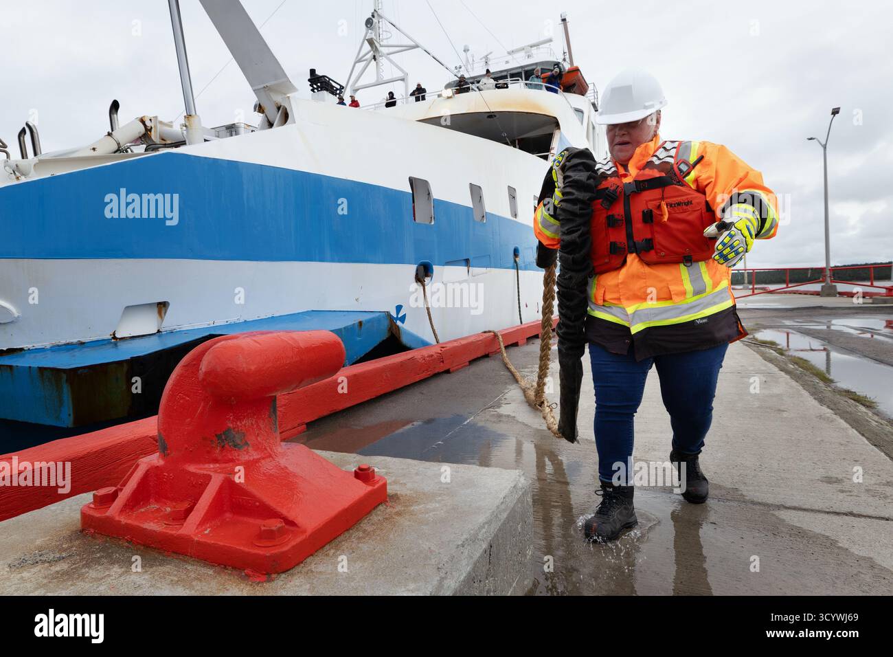 Docking the Newfoundland to Labrador Ferry, Saint Barbe, Newfoundland ...
