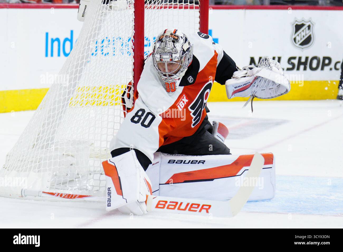 Philadelphia Flyers goaltender Dan Vladar in action during an NHL ...
