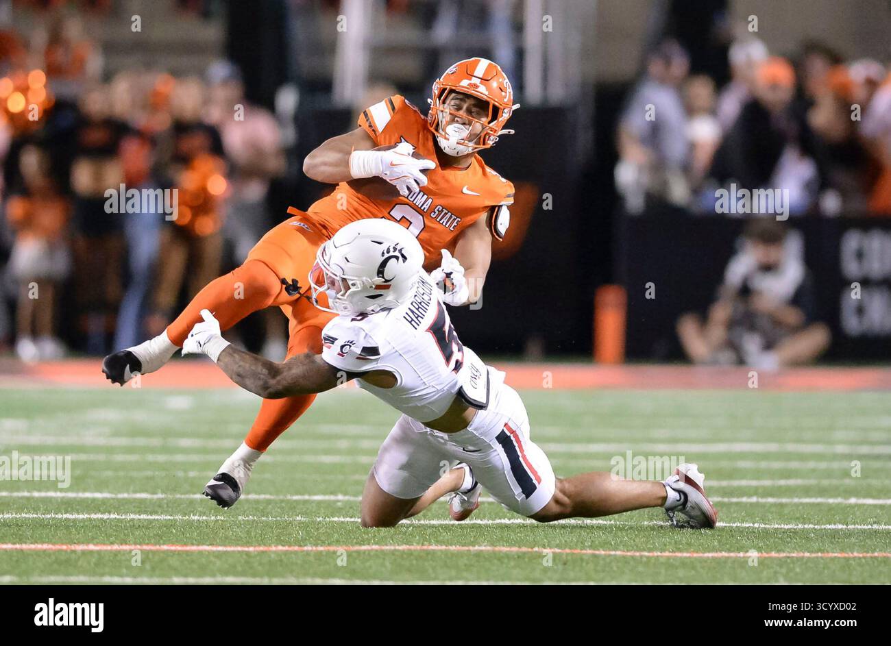 Stillwater, Oklahoma, USA. 18th Oct, 2025. Oklahoma State Cowboys ...