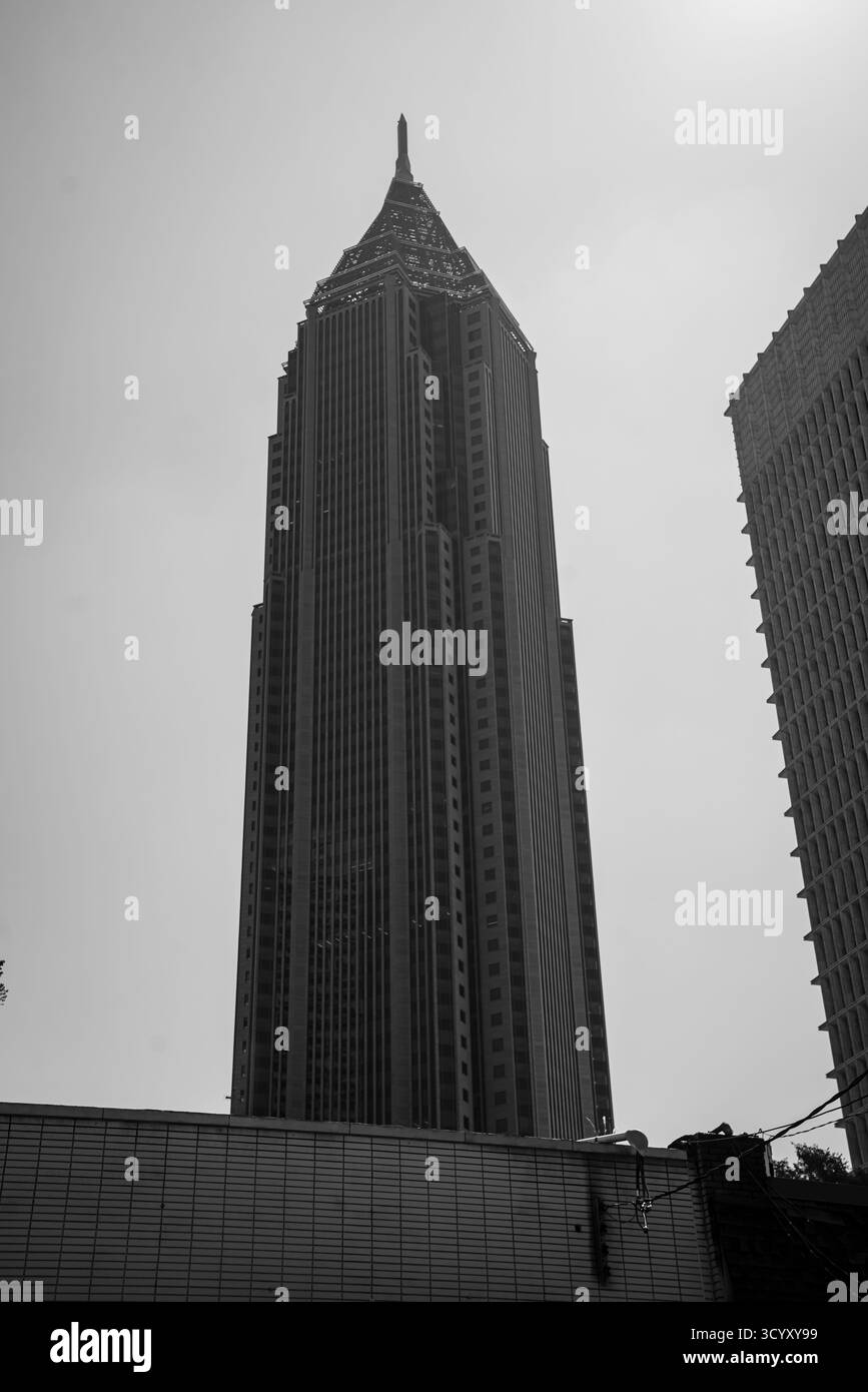 Feature lens Black and White Stock Photos & Images - Alamy
