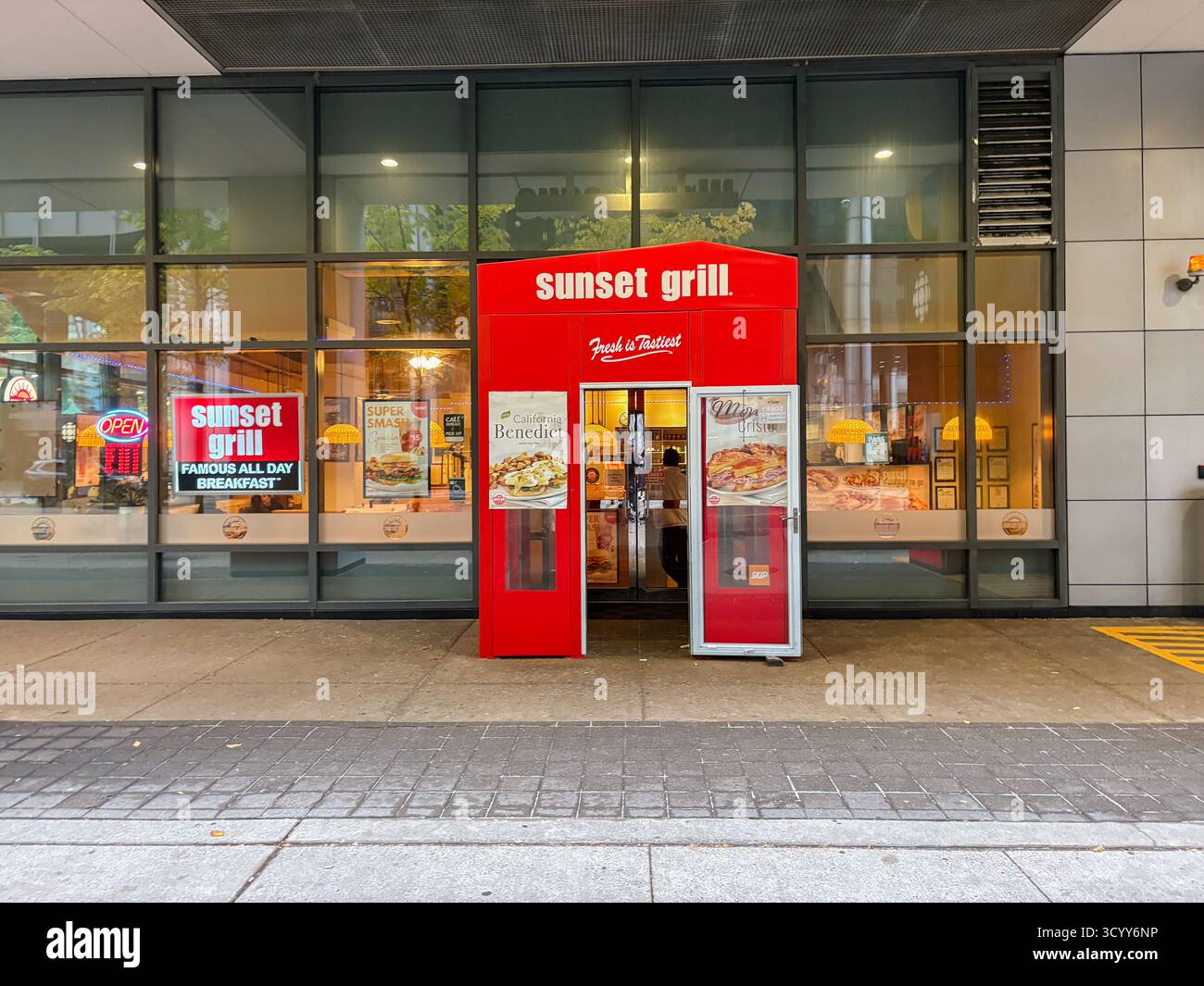 Sunset Grill restaurant entrance on Wellington Street in Toronto ...