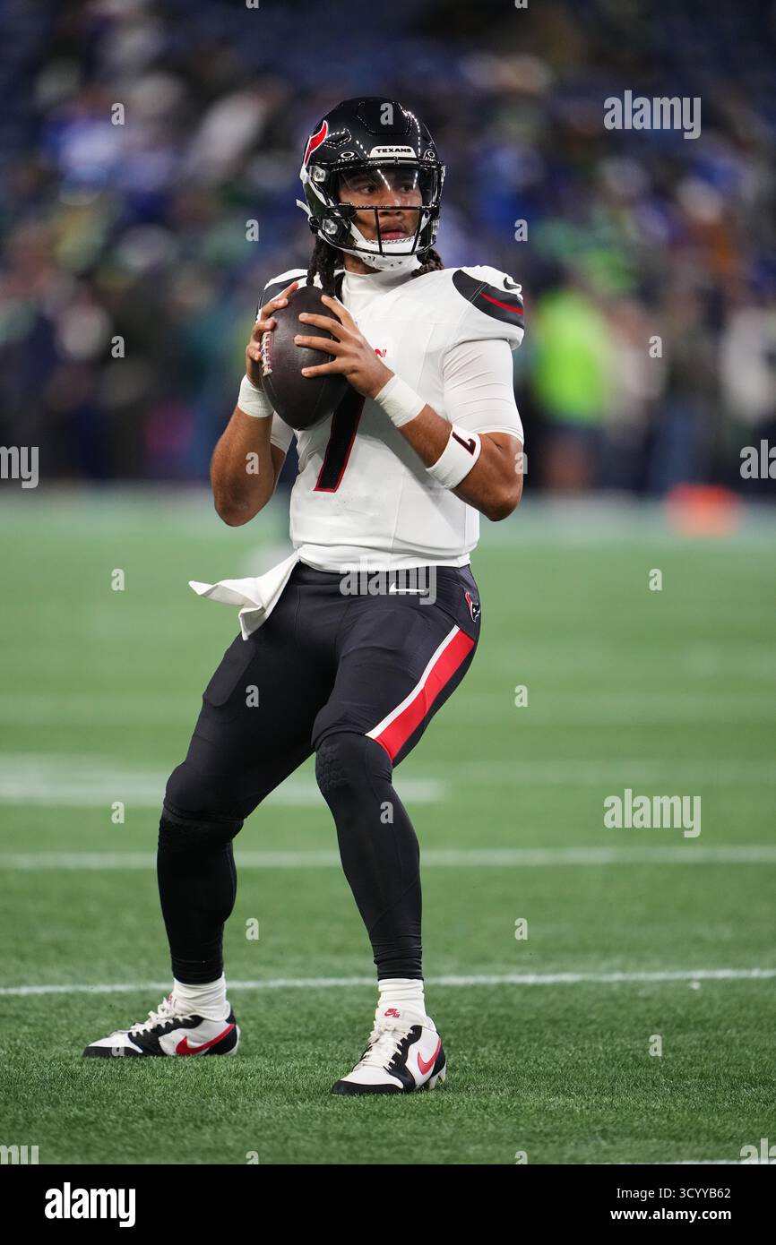 Houston Texans quarterback C.J. Stroud warms up before an NFL football ...