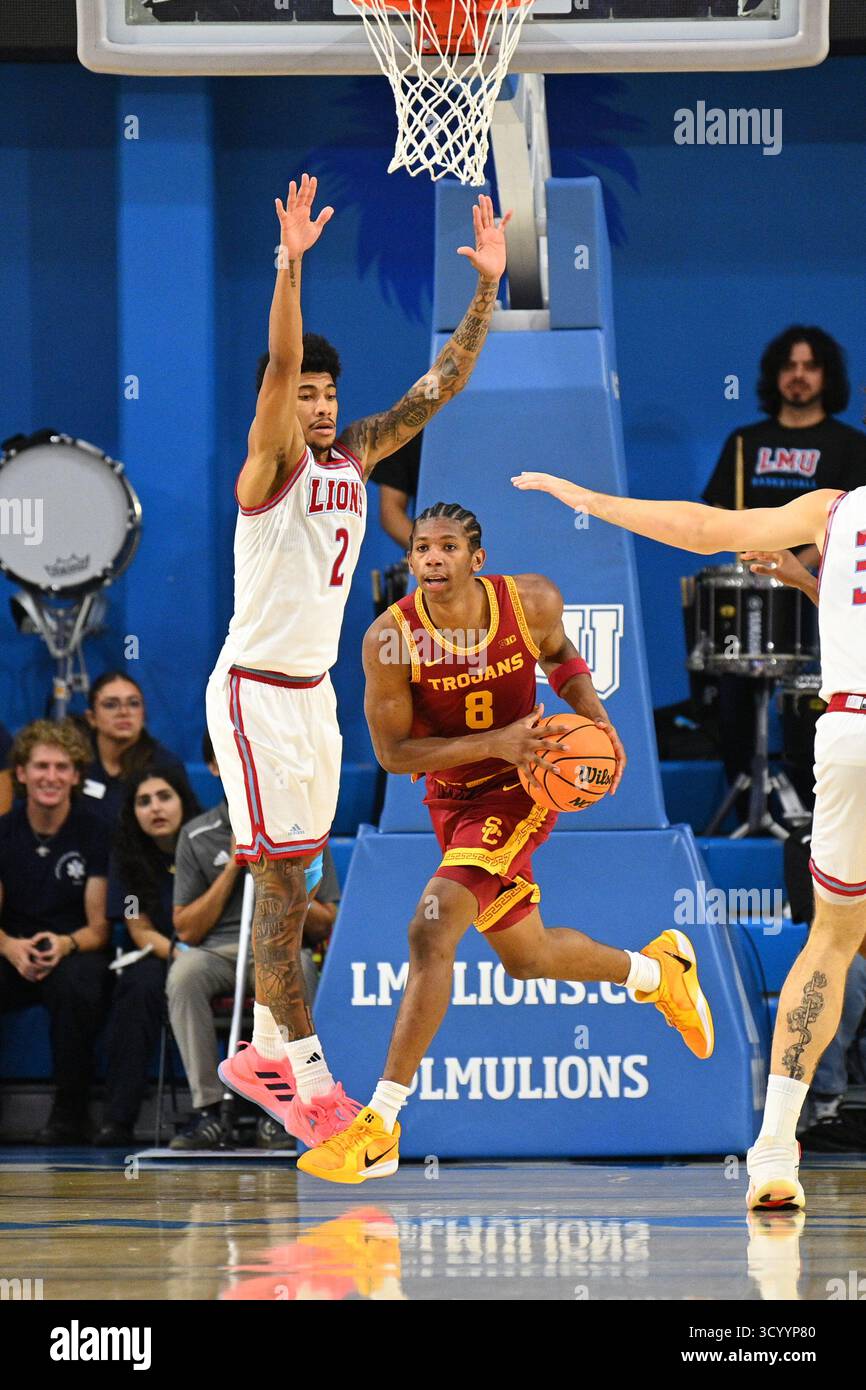 LOS ANGELES, CA - OCTOBER 18: USC Trojans guard Jerry Easter II (8 ...