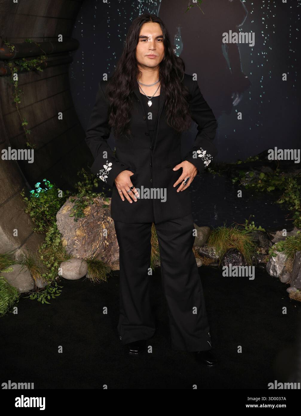 Burbank, USA. 20th Oct, 2025. Joshua Odjick arrives at The Los Angeles ...