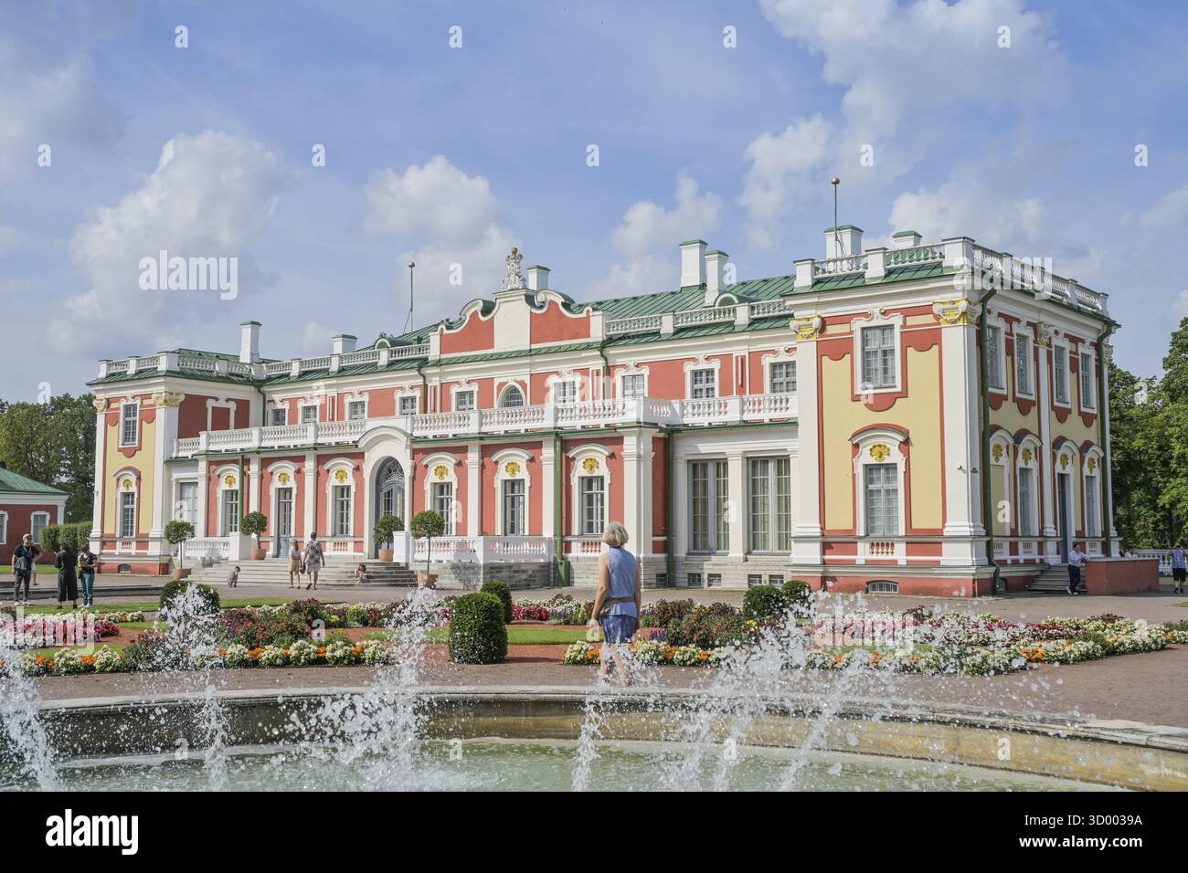 Katharinental palace kadriorg hi-res stock photography and images - Alamy