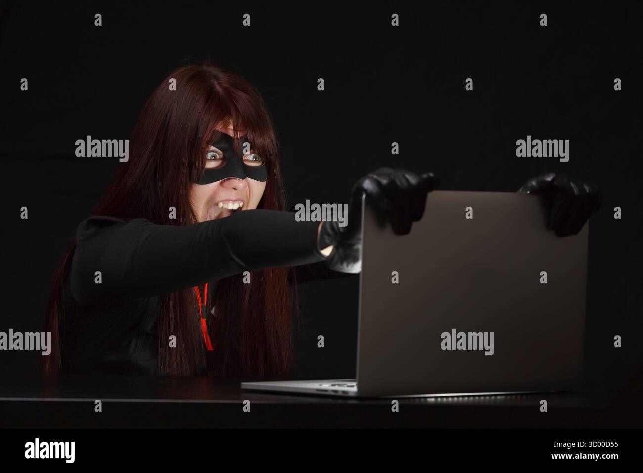 Night hacker in black hi-res stock photography and images - Alamy