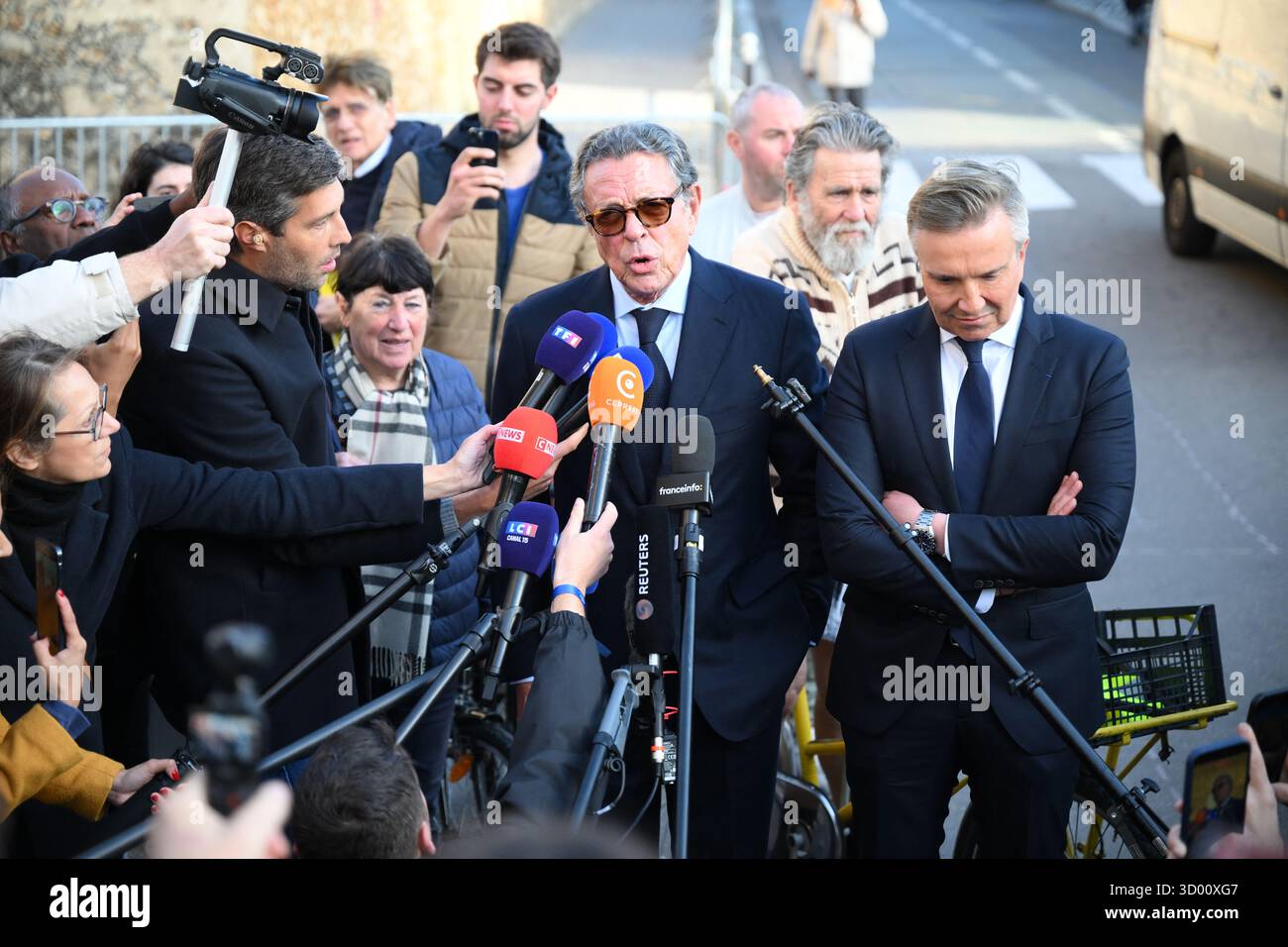 Paris, France. 21st Oct, 2025. Sarkozy Lawyer Jean-Michel Darrois and ...