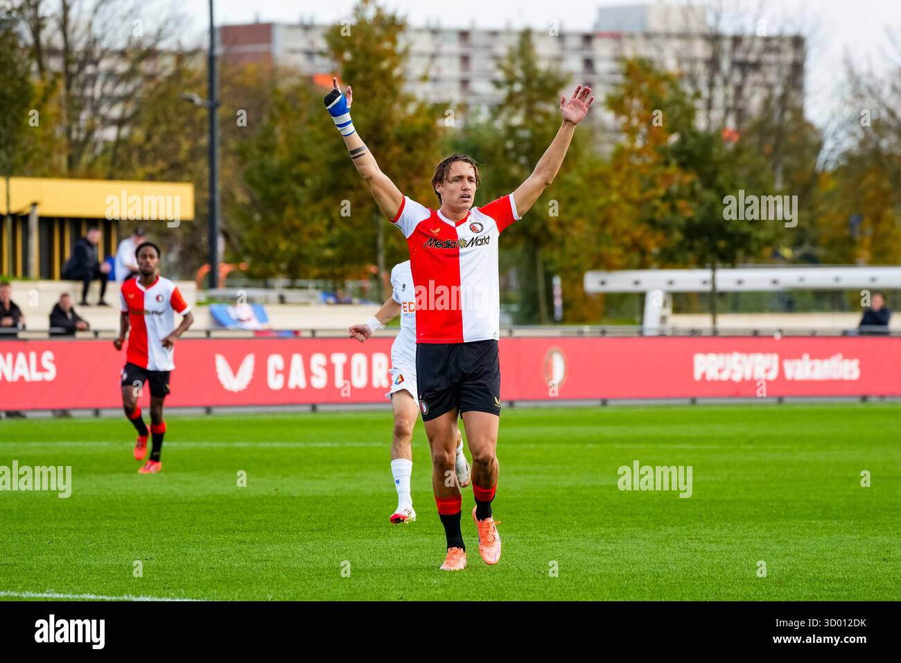 Rotterdam - Tobias van den Elshout of Feyenoord Rotterdam O21 during ...