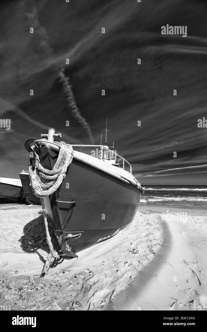 Boats seaside baltic sea Black and White Stock Photos & Images - Alamy