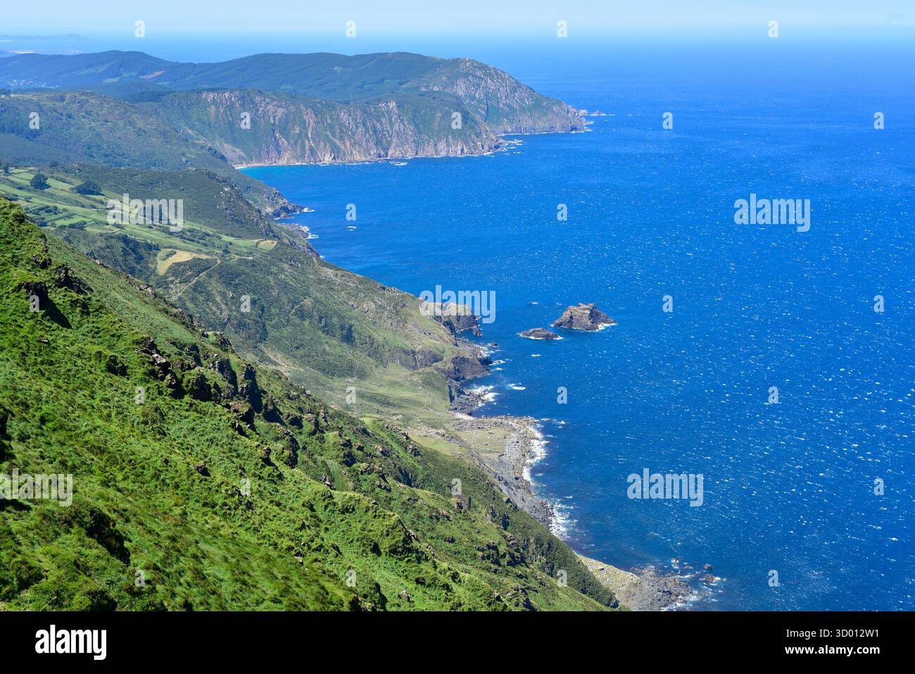 Border between bay of biscay and atlantic ocean hi-res stock ...