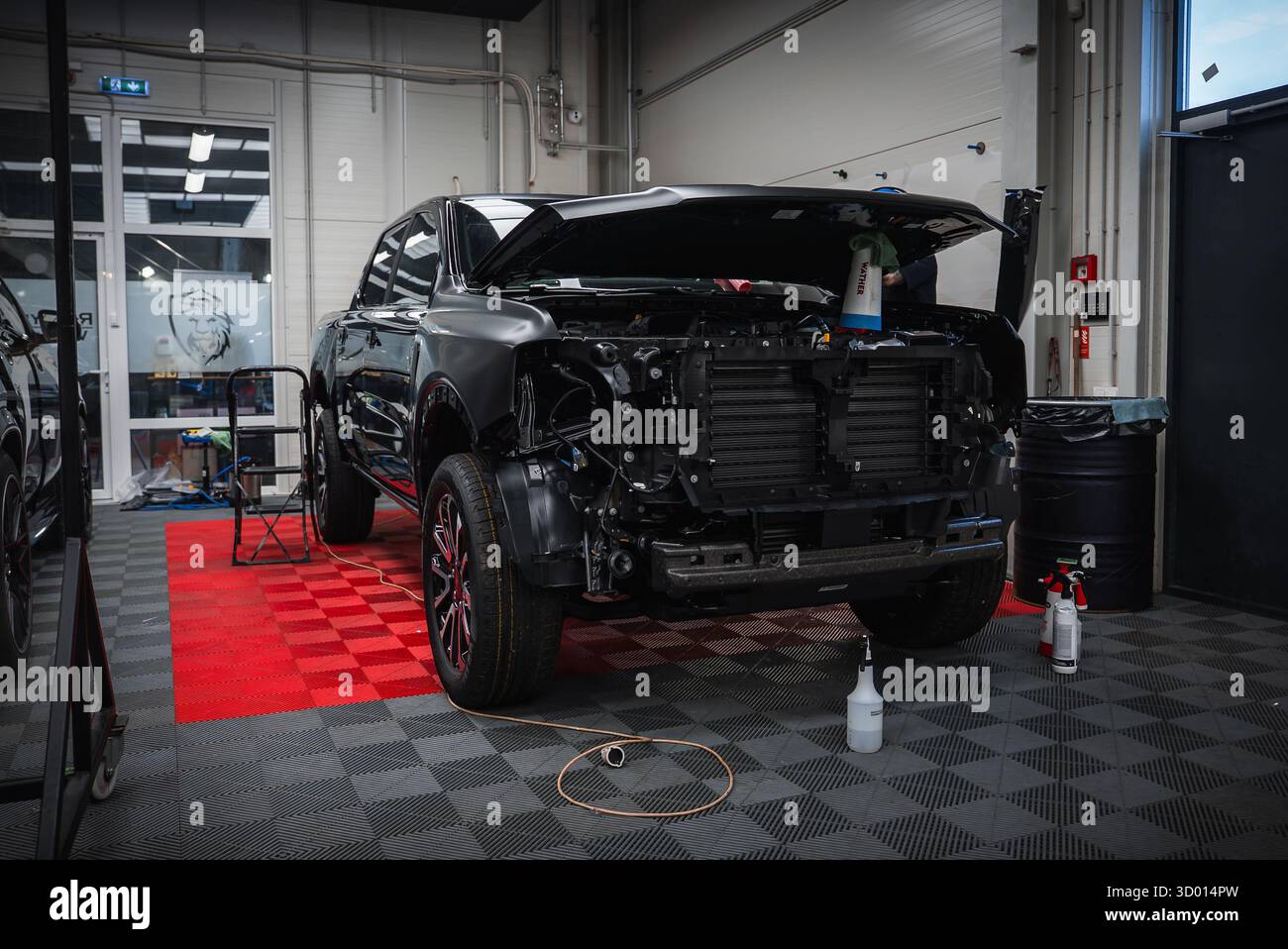 Chassis overhaul hi-res stock photography and images - Alamy