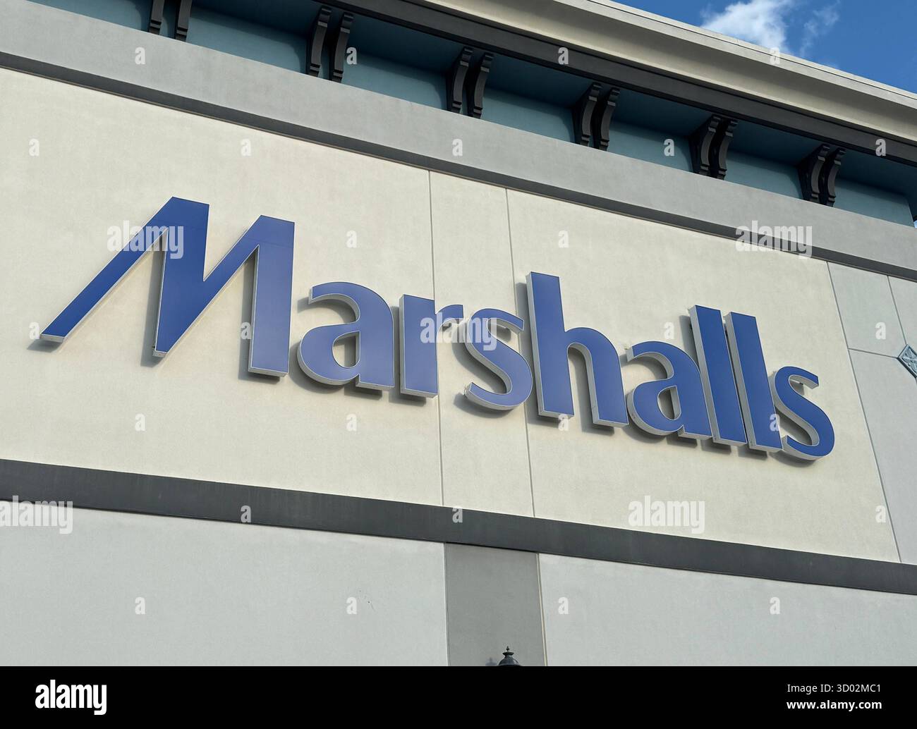 Logo Außenwerbung Marshalls *** Logo outdoor advertising Marshalls ...