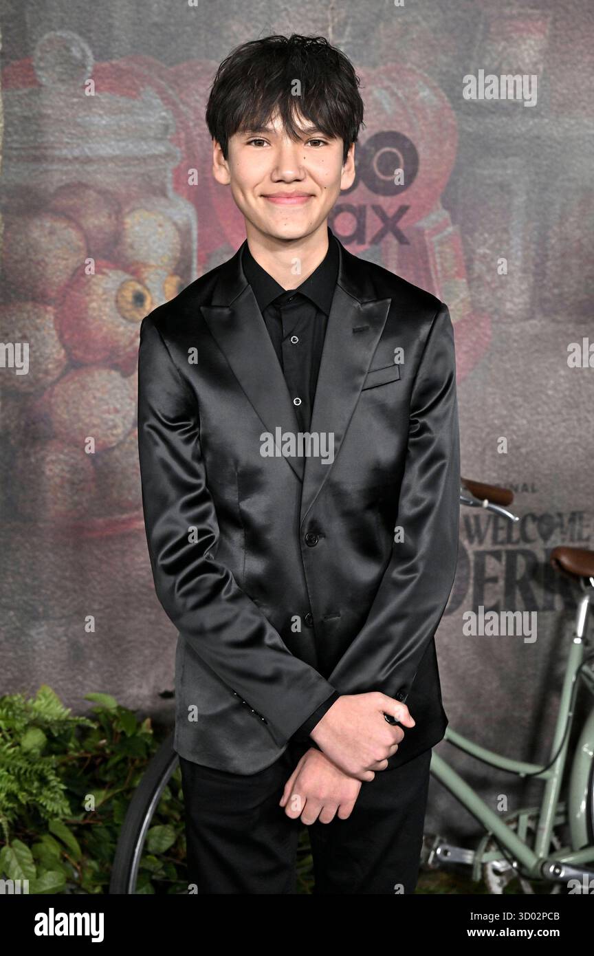 Michael Podemski-Bedard bei der Premiere der HBO-Serie It: Welcome to ...