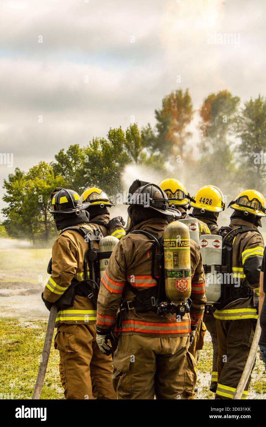 Lake Lillian MN fire department completing a Propane BLEVE hands on ...