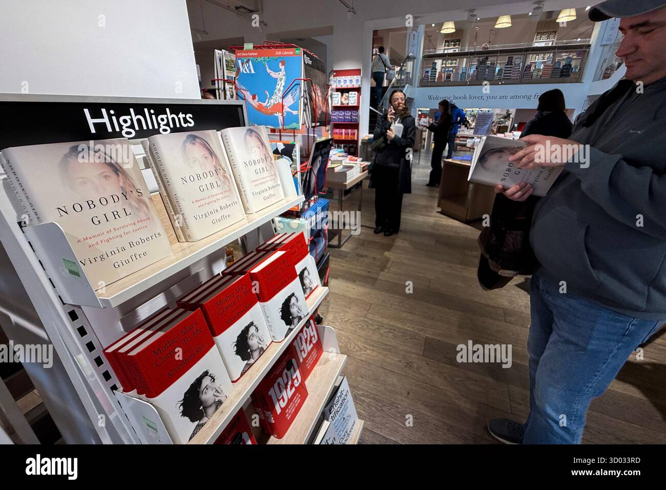 Virginia giuffre hi-res stock photography and images - Alamy