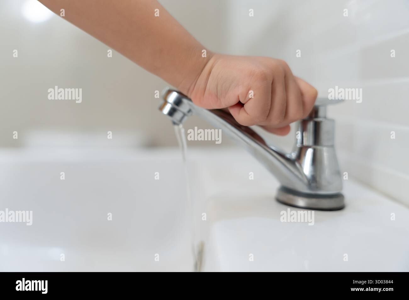 Save water. Little kid keeps turning off the running water in the ...